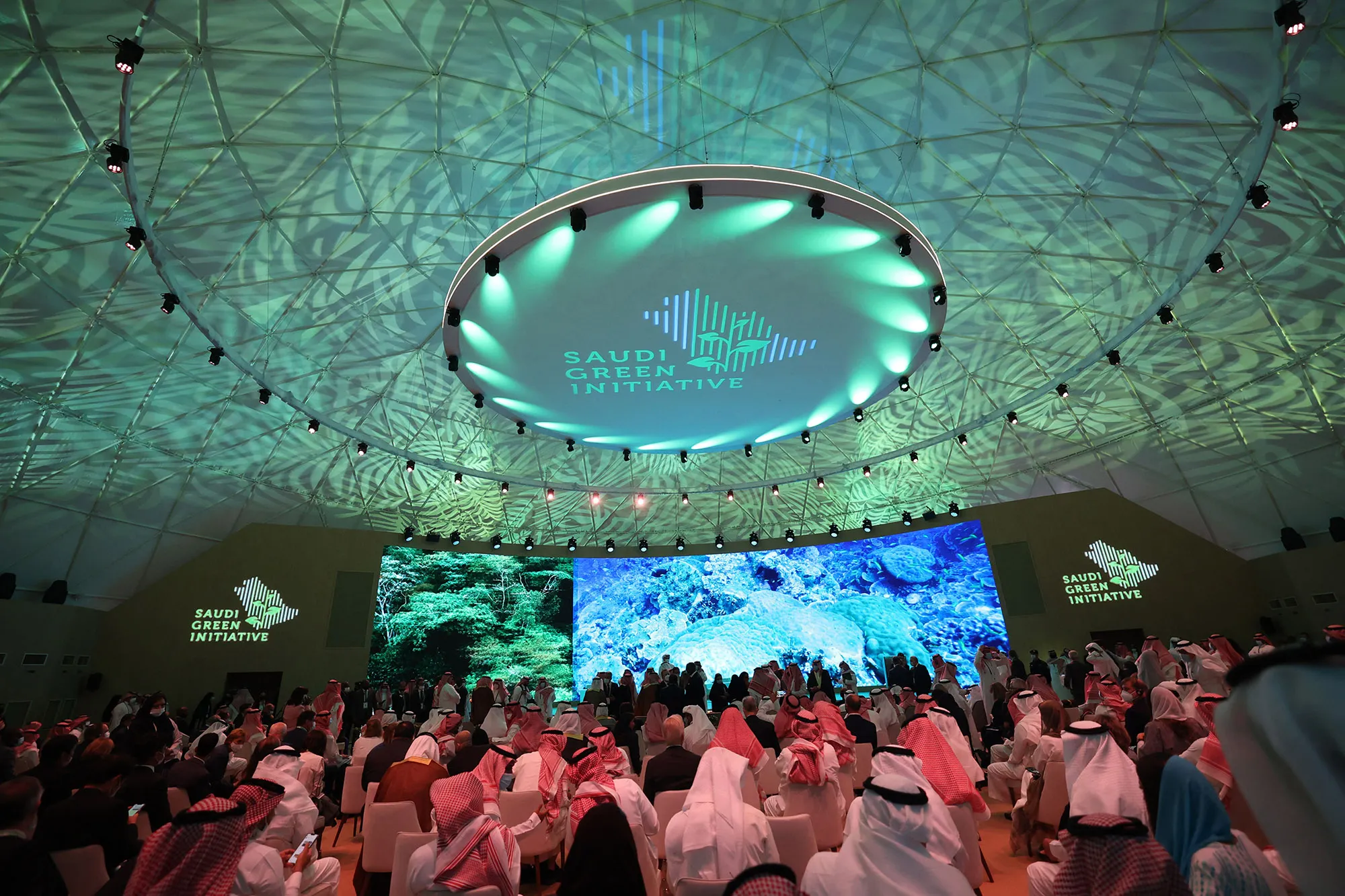 Saudi Aramco Pledges to Reach Net-Zero Emissions by 2050 - Bloomberg