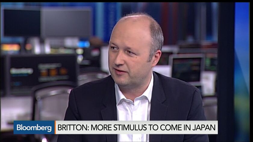 BOJ Owning More Debt Than Japan Banks Is Slow Death for Market - Bloomberg