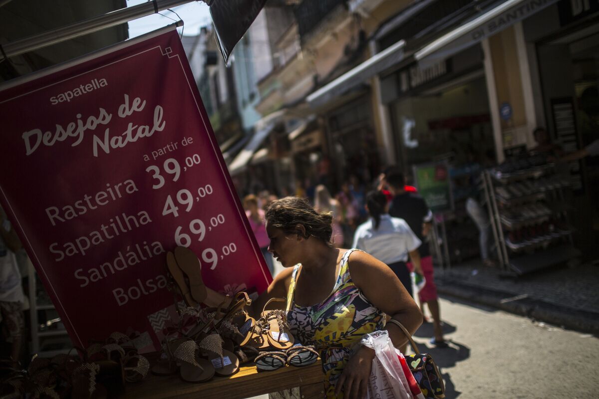 Brazil Inflation Slows More Than Expected as Rate Cuts Halt - Bloomberg