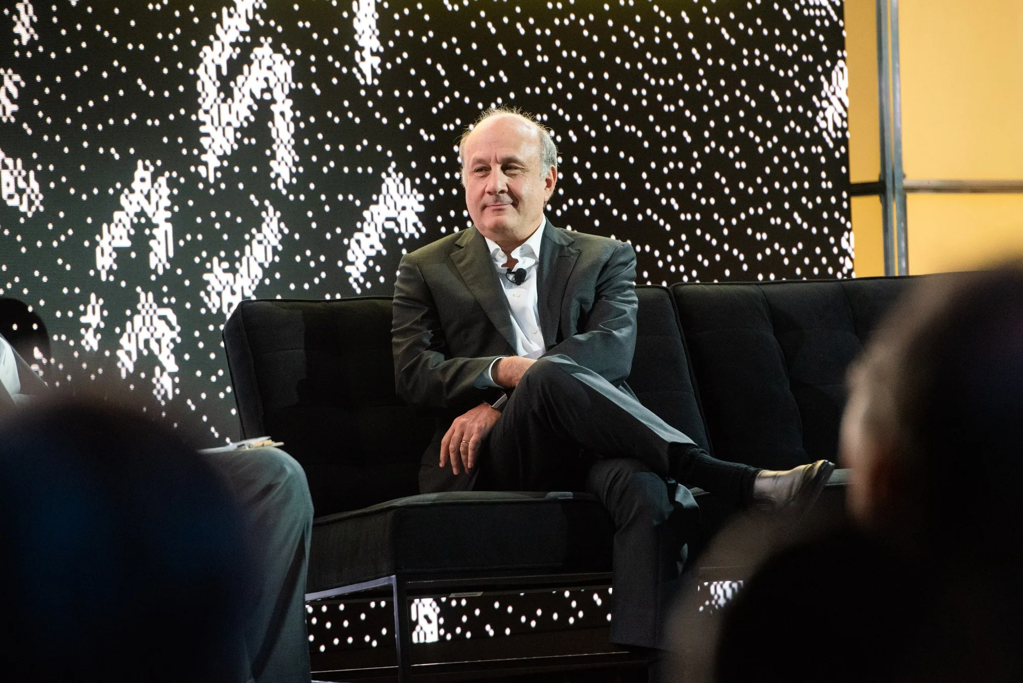 Two Sigma Co-Founder David Siegel Calls AI Hype ‘Remarkable’ - Bloomberg