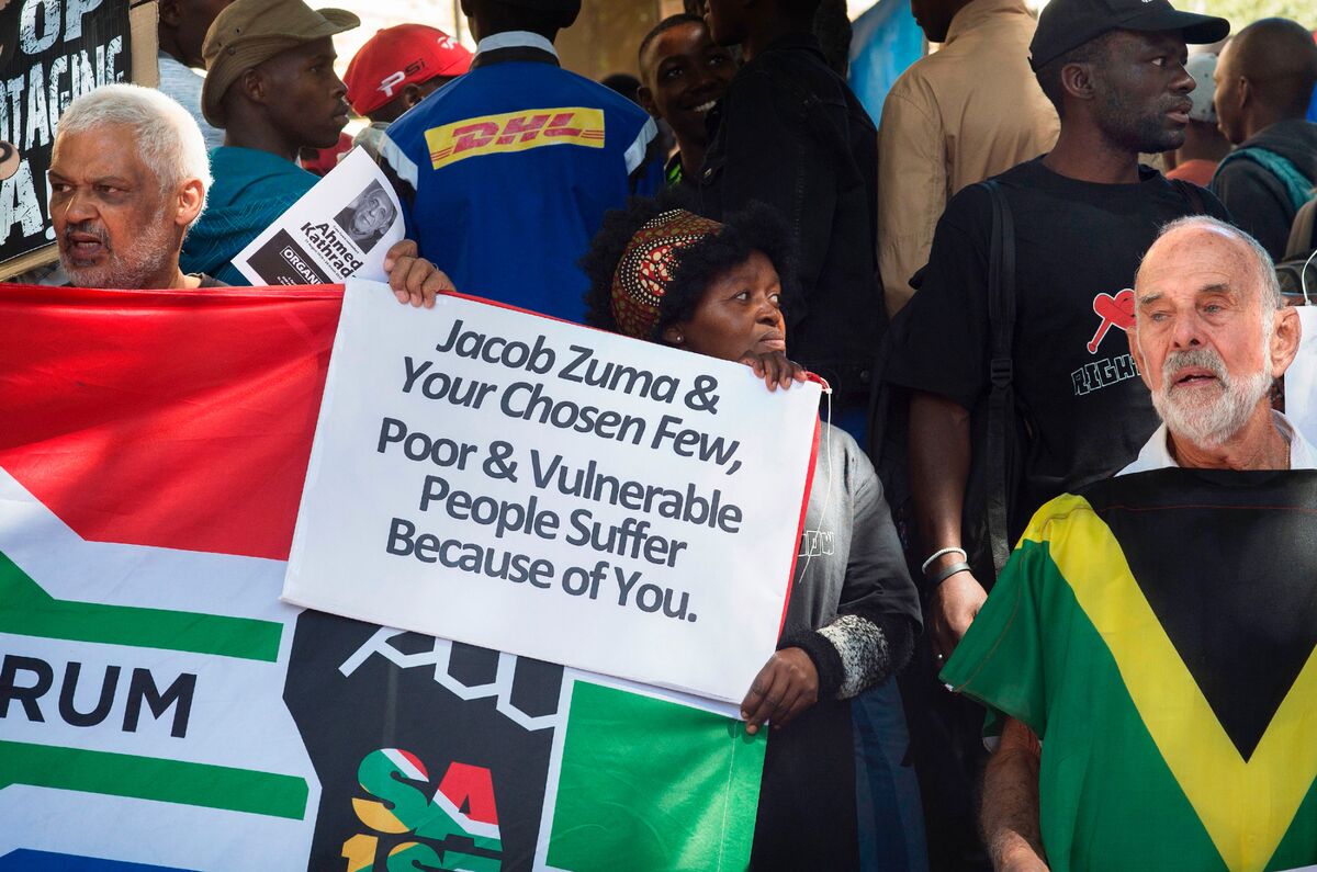 ‘Zuma Must Go’ Protesters Demand South African President Quit - Bloomberg