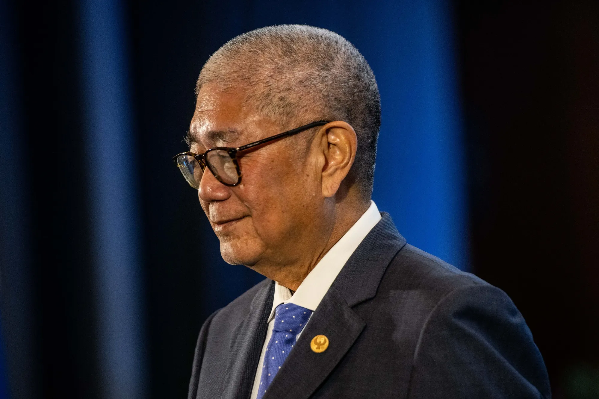 PHP USD: Philippine Central Bank Chief Says Peso Fall Won’t Affect ...