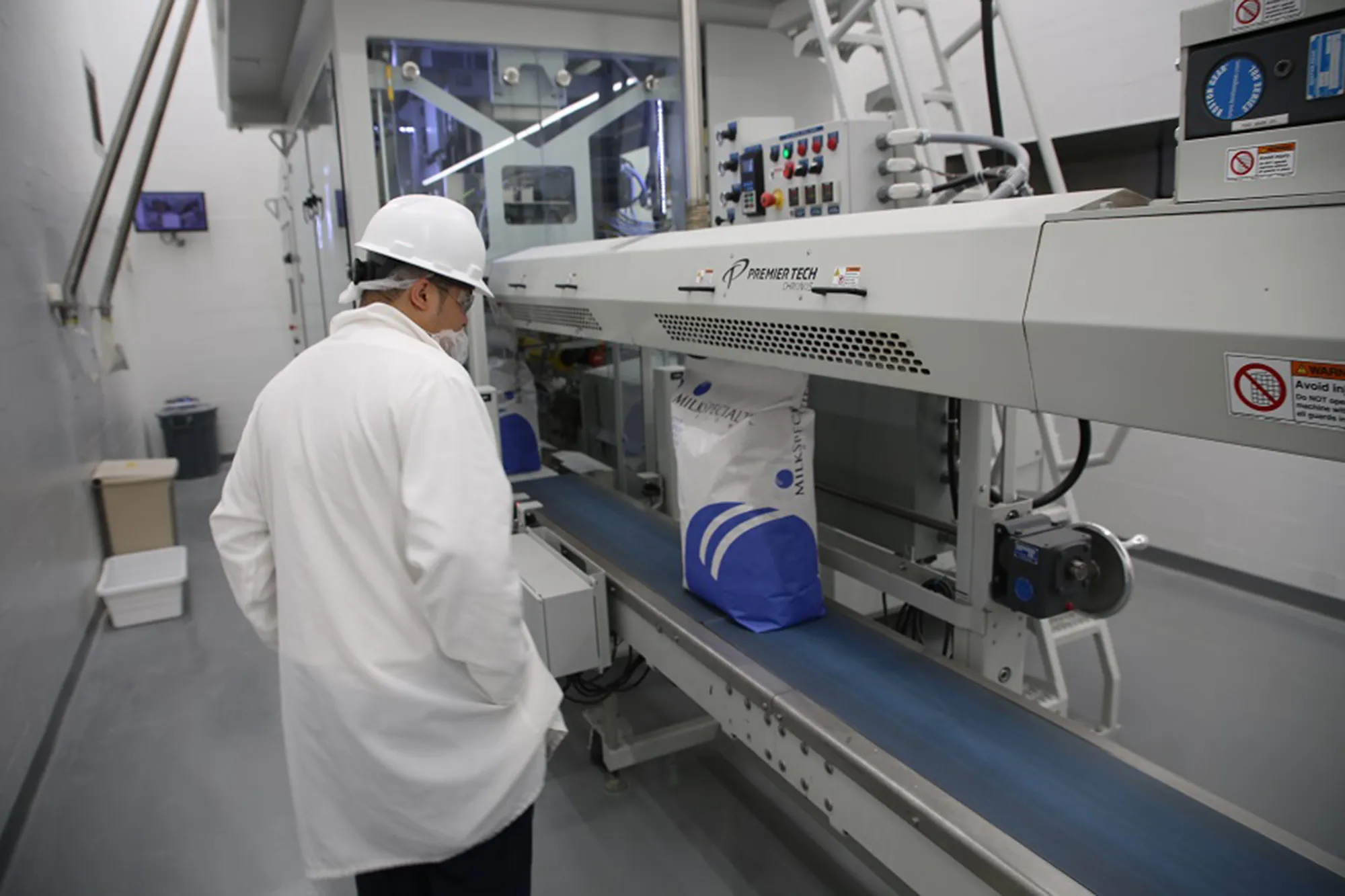 Forget Cultured Meats, Lab Grown Dairy Is Attracting Investors - Bloomberg