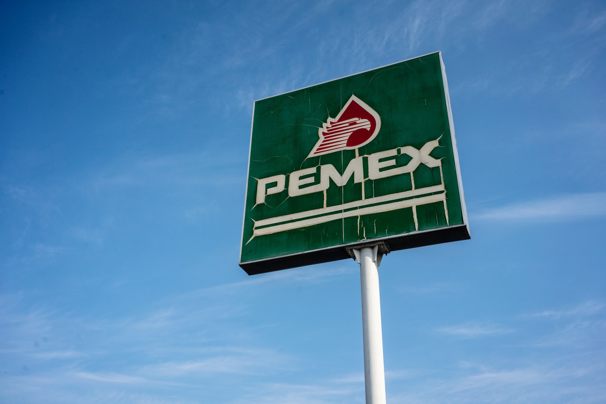Pemex Swings to Highest Profit in 18 Years Amid Oil Rally - Bloomberg