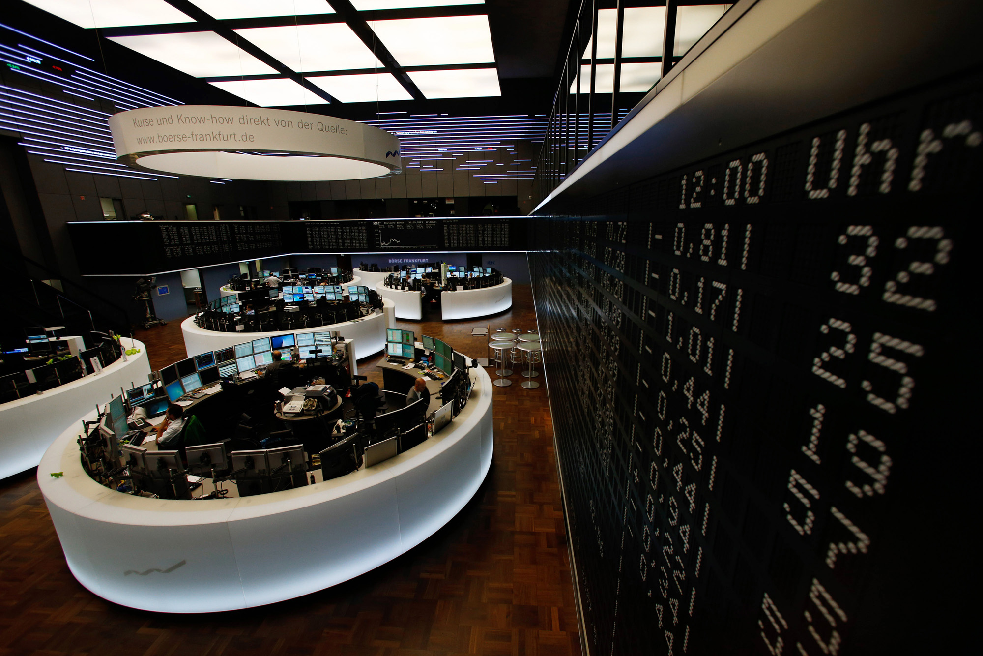 日経平均などアジア株価指数先物が上昇-緩和縮小先送り観測で - Bloomberg