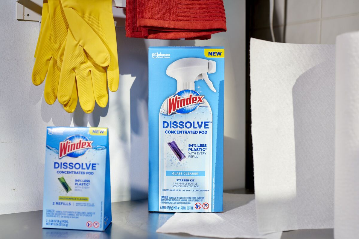 Concentrated Cleaning Products Like Windex Dissolve Cut Plastic Waste ...