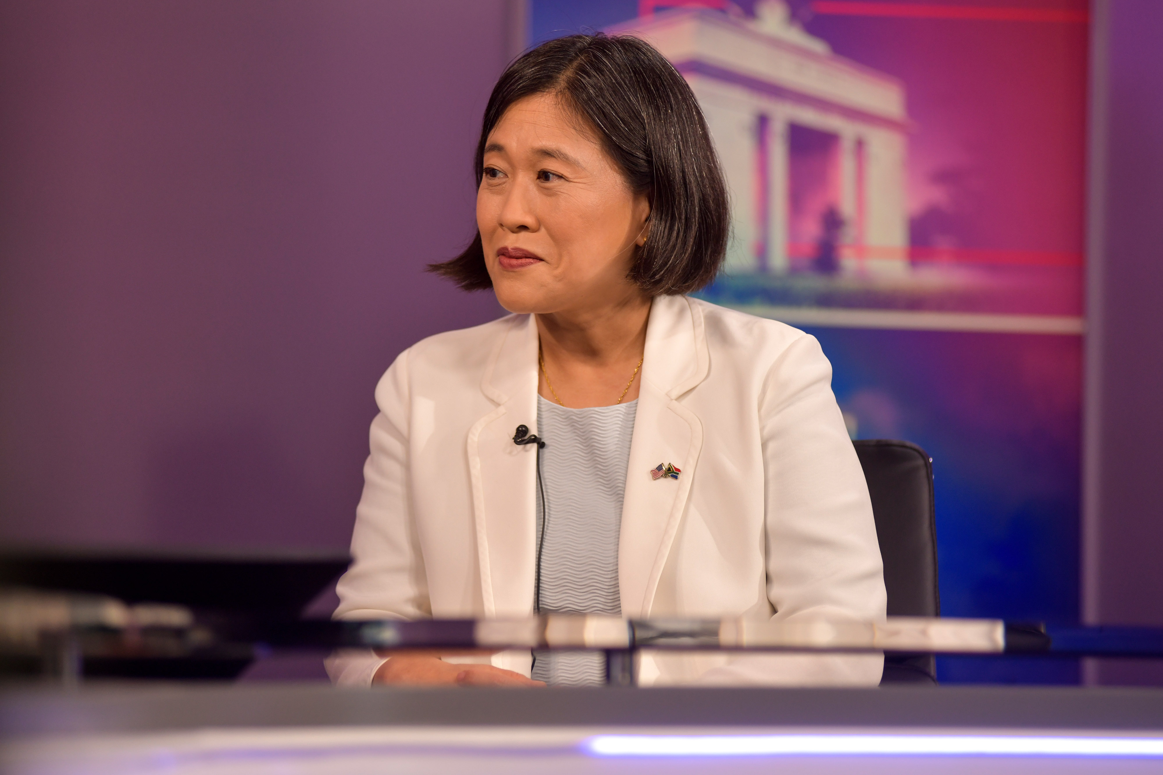 US Trade Chief Says Big Tech’s Data Dominance Requires New Rules ...