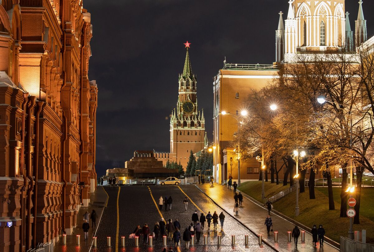 Russian With Kremlin Ties Charged With Hacking for Inside Trades ...