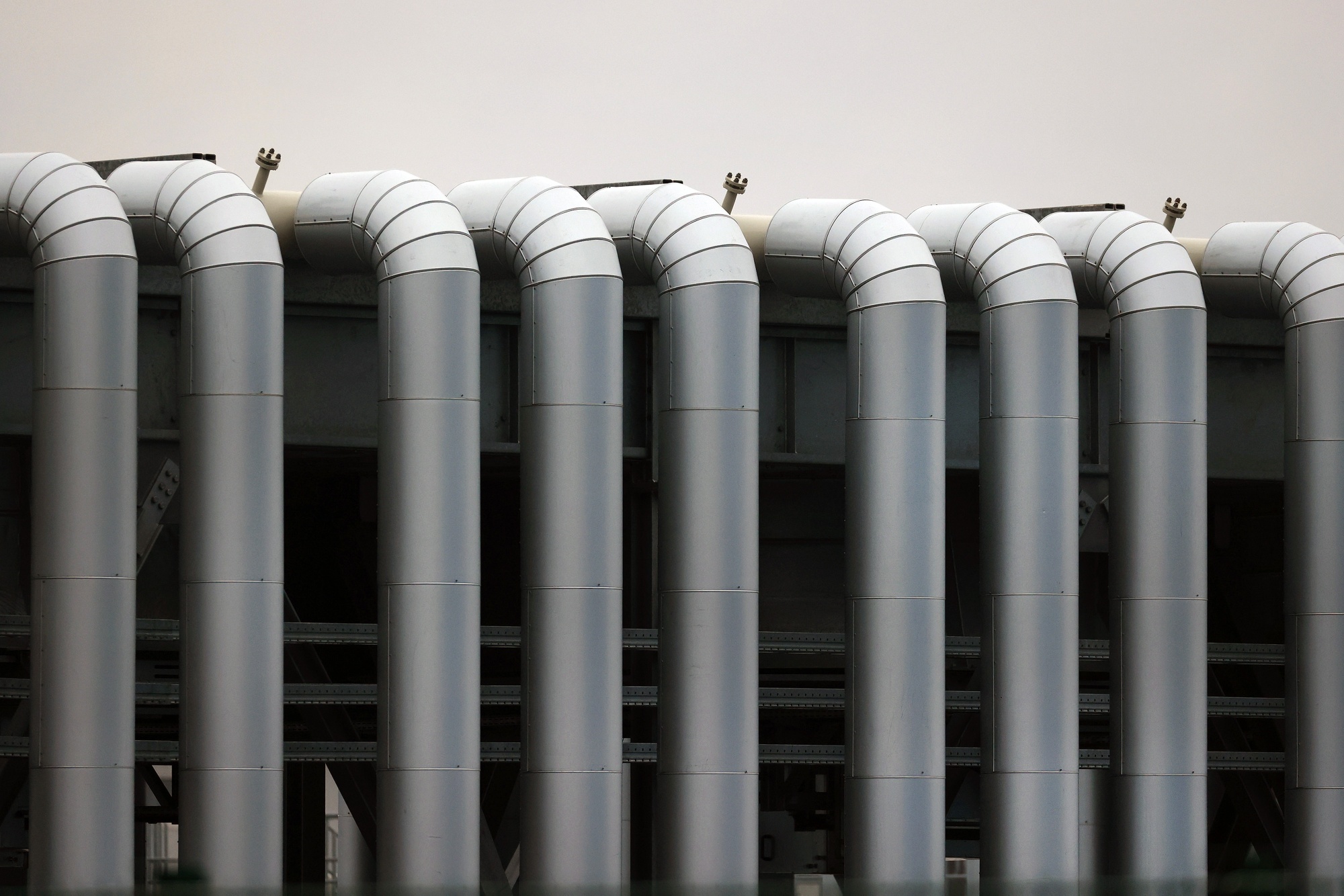 Germany’s SEFE to Take Over Huge Gas Grid Company - Bloomberg