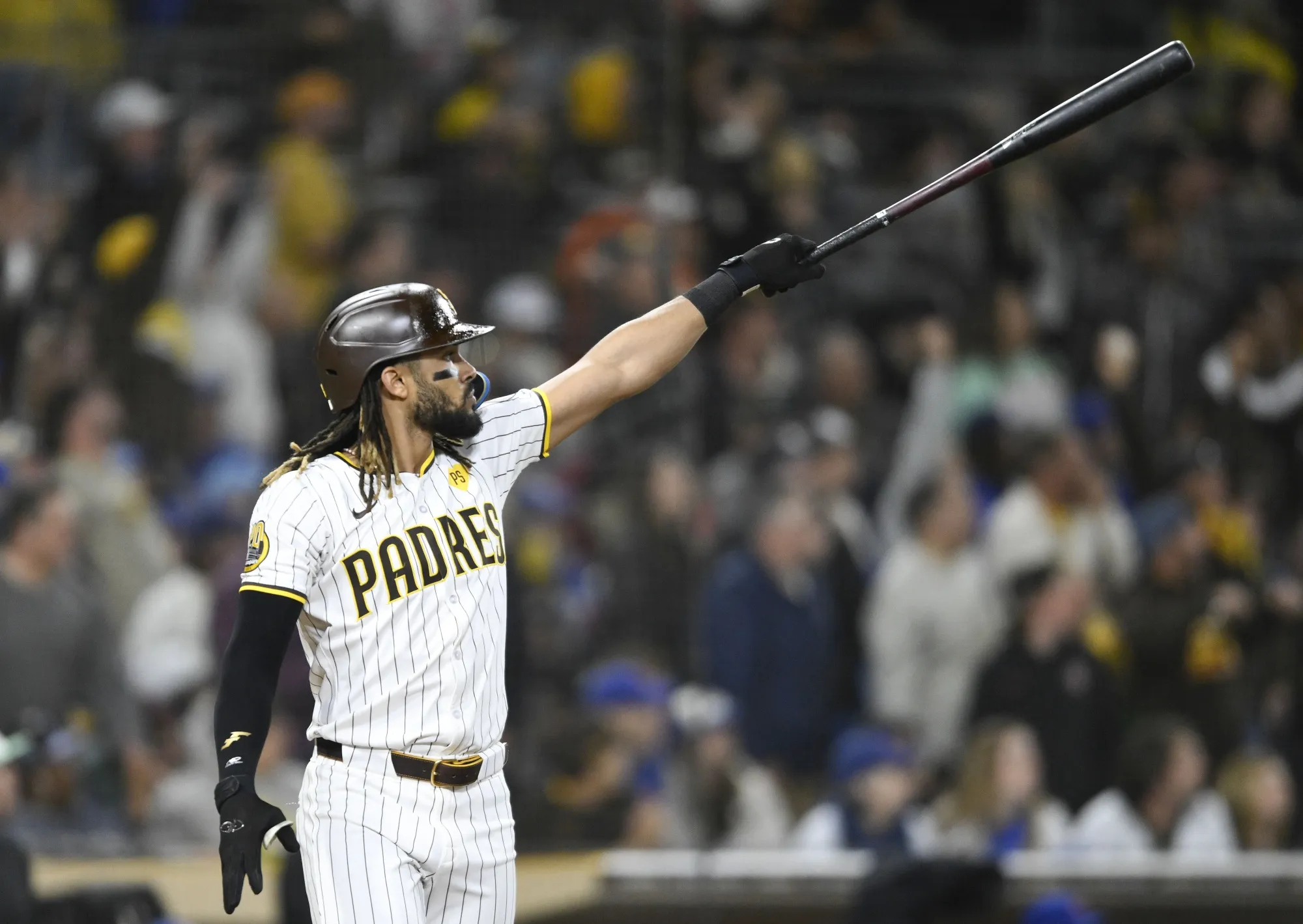 Tatis' 2-run homer caps comeback as the Padres stun the Cubs 9-8 ...