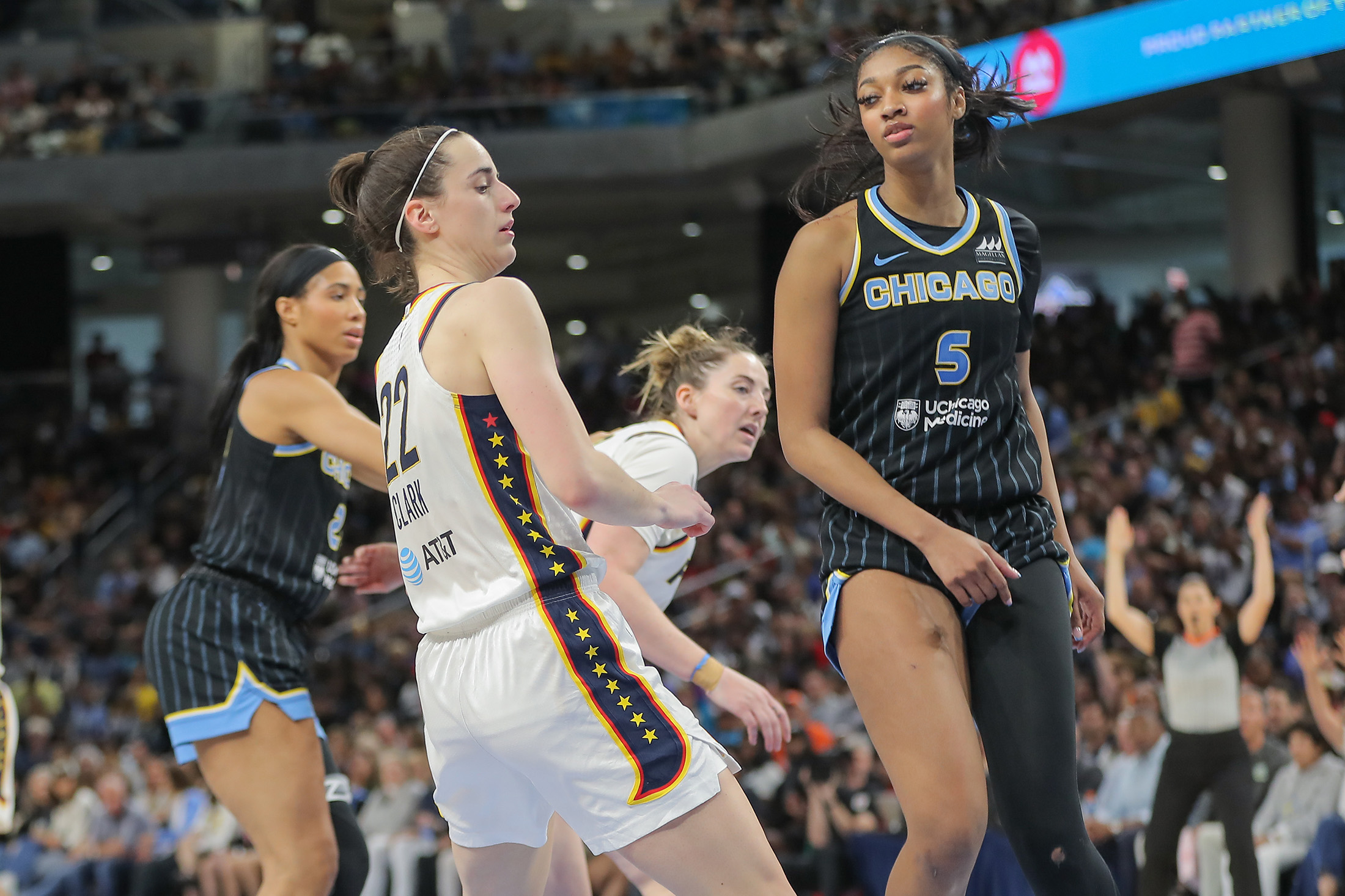 Caitlin Clark-Angel Reese Rematch Gives ESPN Historic Ratings - Bloomberg