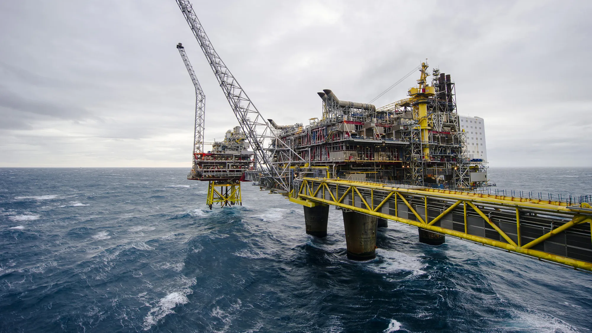 North Sea Offshore Rigs