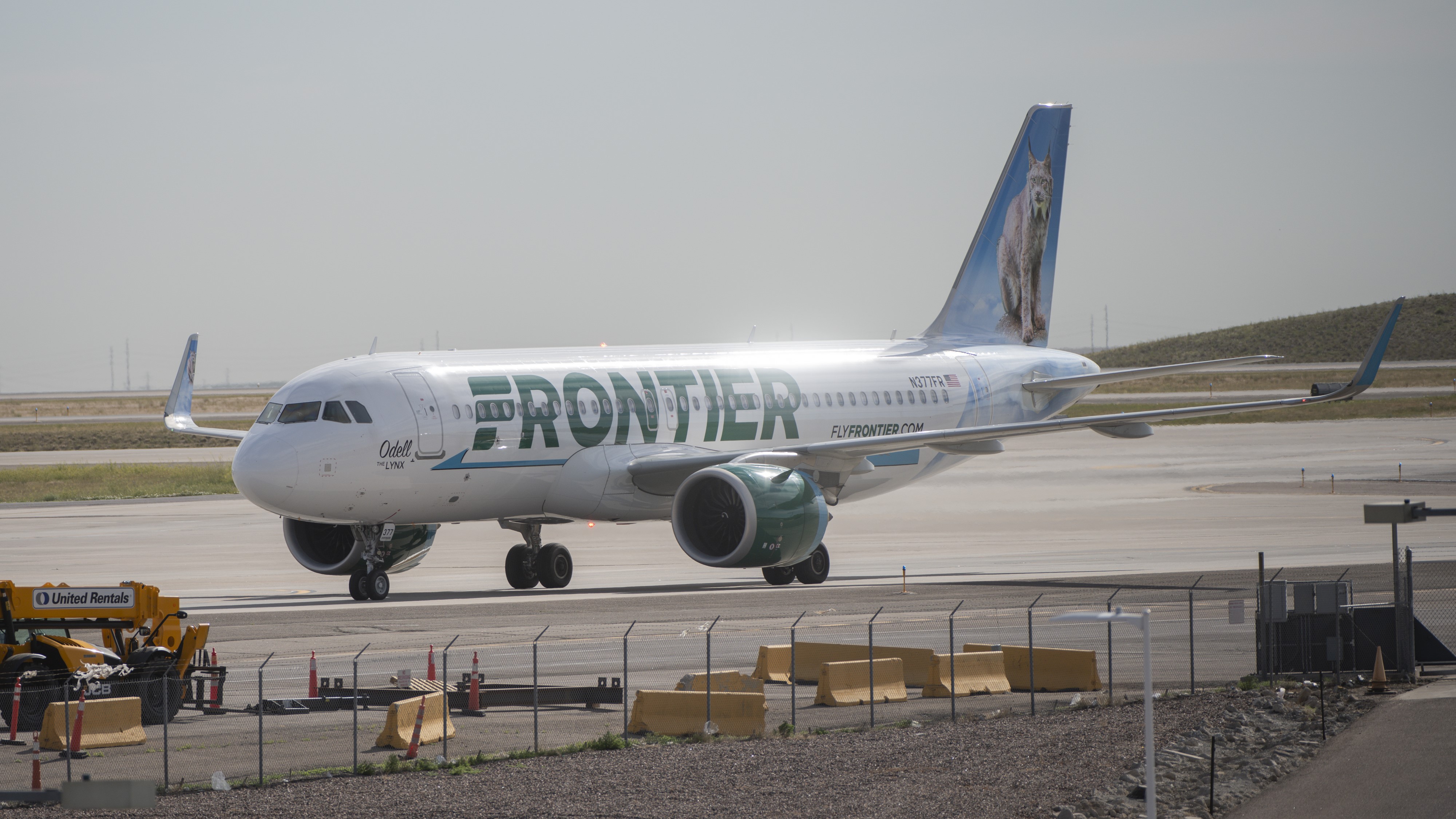 Watch Frontier Airlines CEO on Demand, Pilot Training, M&A - Bloomberg