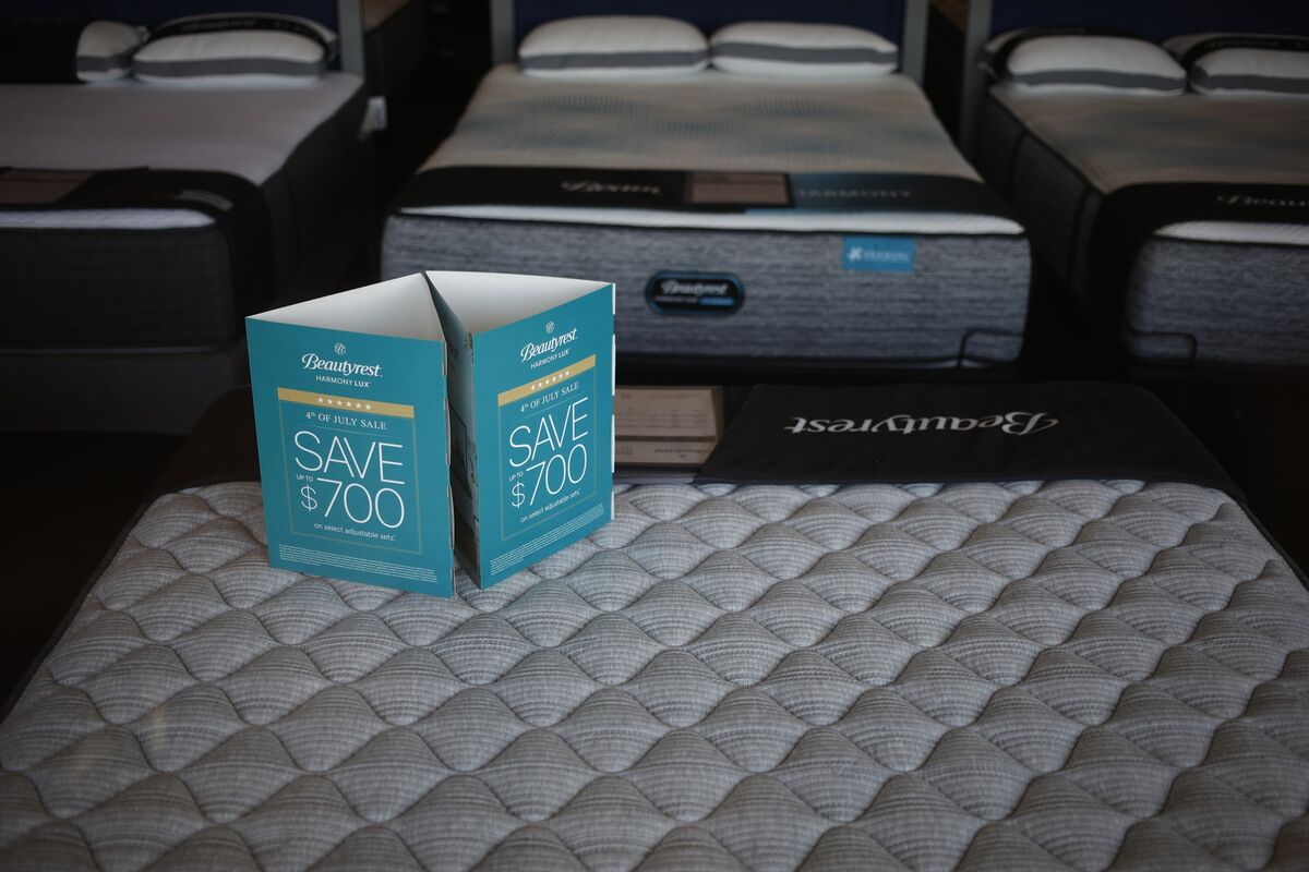 Transcript: Neil Dutta and Conor Sen on the Chances of a US Soft ...