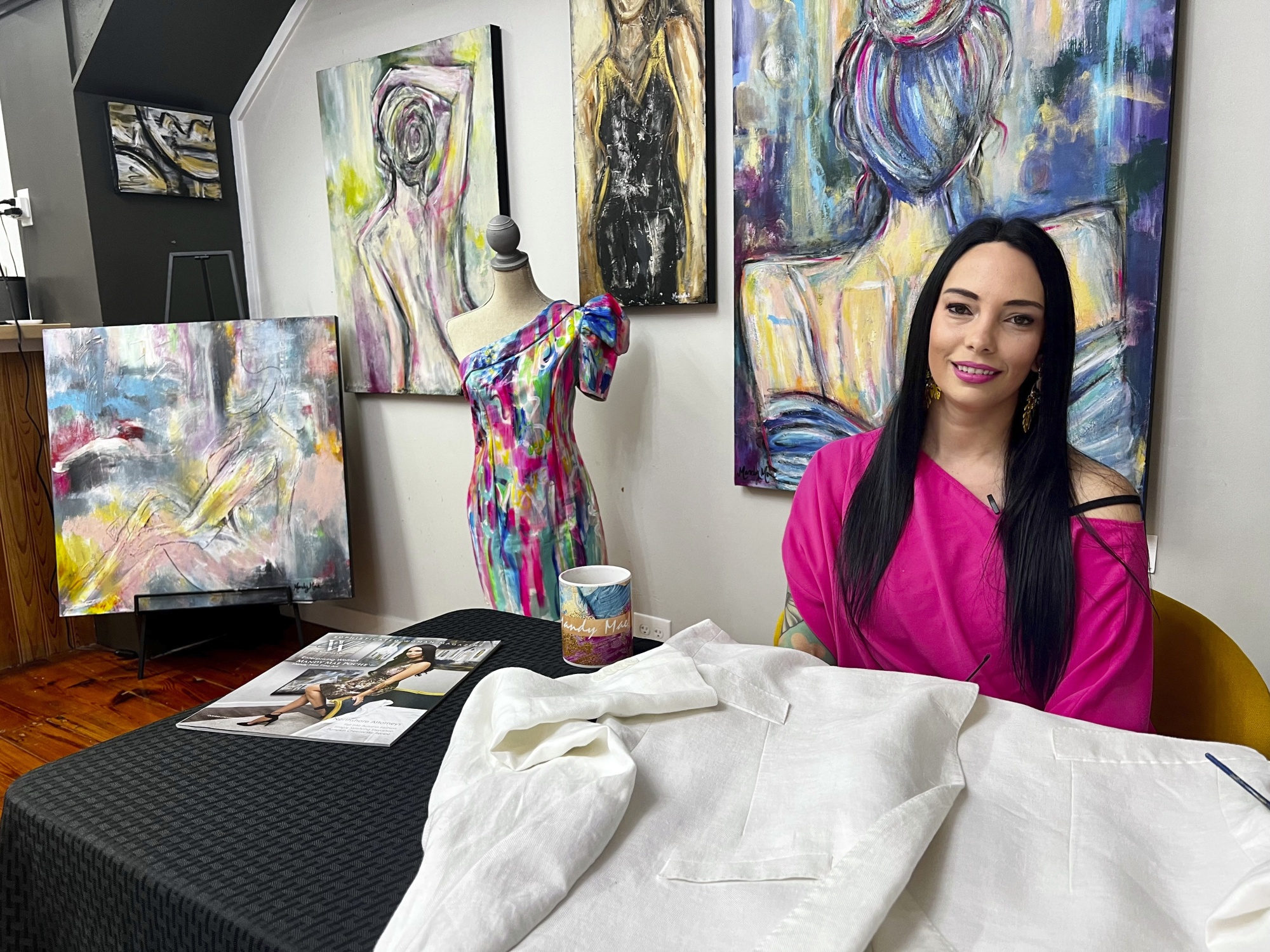 Artist’s Hand-painted Dress to Match Her Work Goes Viral - Bloomberg