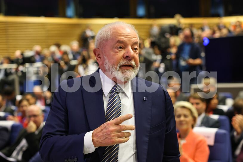 Lula to Meet Brazil Central Bank Chief Seeking to End Feud