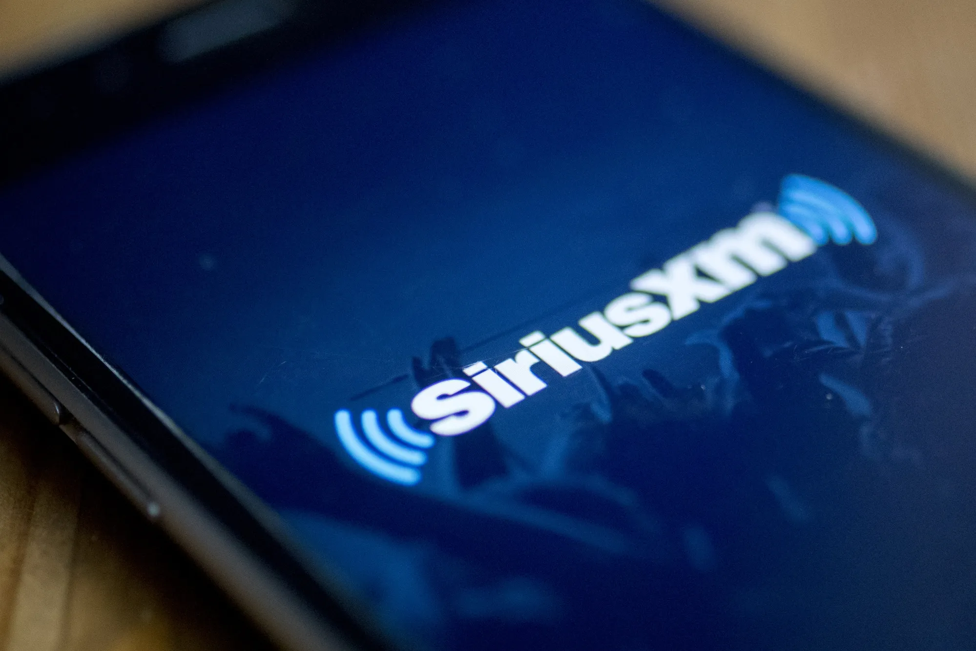 Liberty Media Proposes Combining With Sirius XM Holdings - Bloomberg