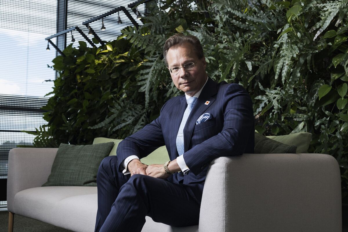 Stora Enso (HEL:STERV) Invests in Lignin EV Batteries, CEO Hans ...