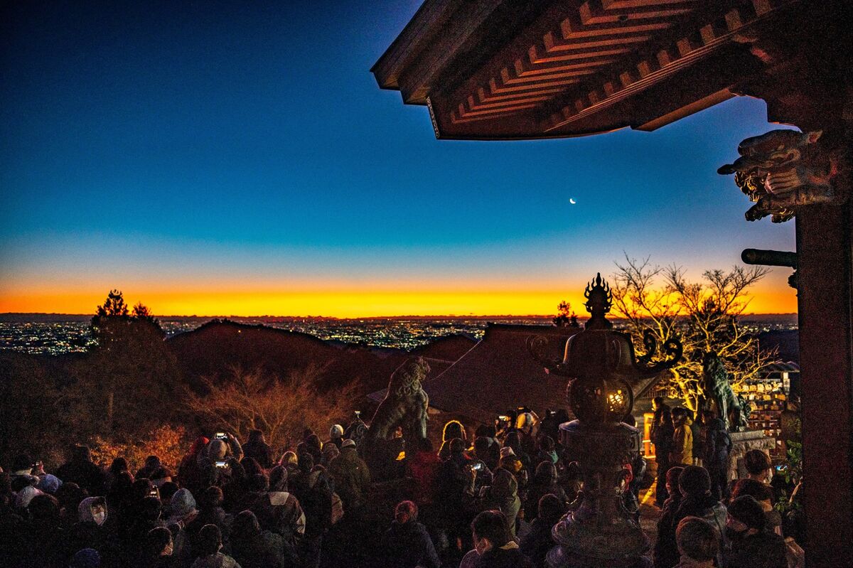 Is the Nikkei 225 a Harbinger of Tokyo's Return to Global Economic ...