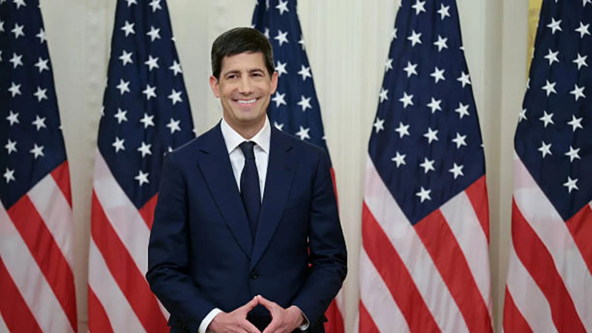 Watch Warsh Says He'll Lead a 'Reform-Oriented' Fed - Bloomberg