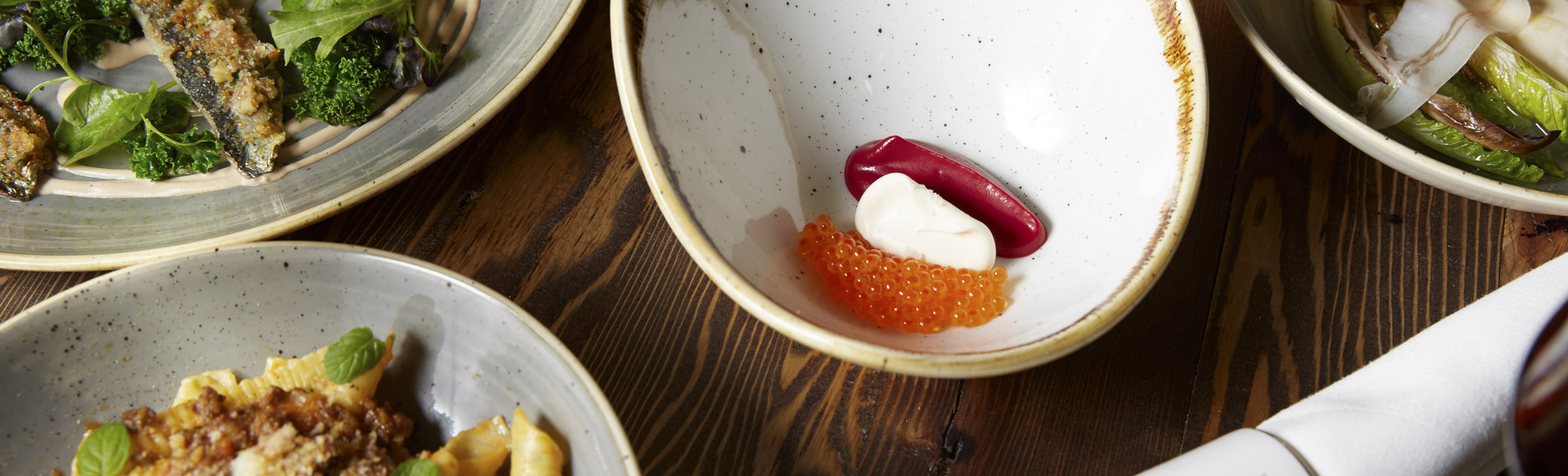 Lowlife Restaurant Review: When Great Food and Format Disagree - Bloomberg