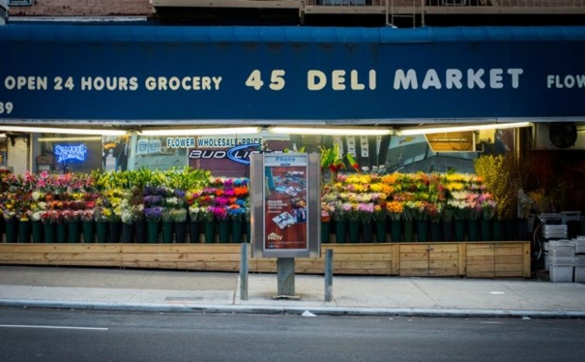 Meet the Artist Who Photographed Every Single Bodega in Manhattan ...