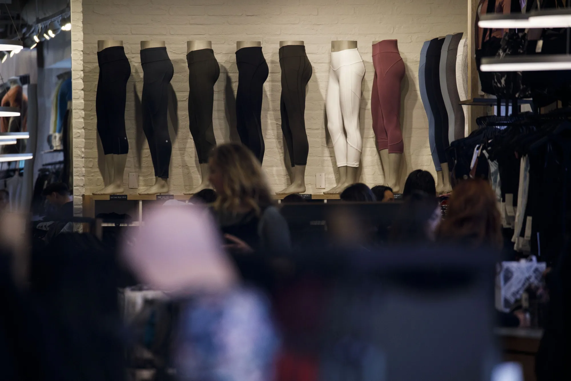 Lululemon Jumps as Investors Cheer Full-Year Sales Forecast - Bloomberg