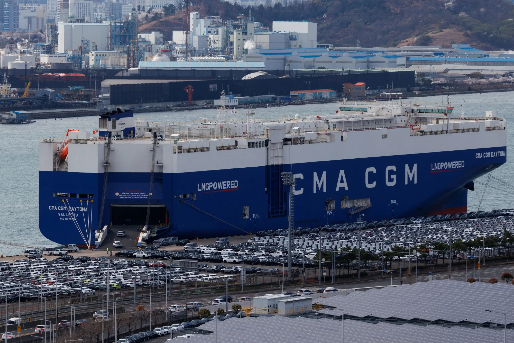 CMA CGM CEO Hails US-China Tariff Deal After Freight Slumps - Bloomberg