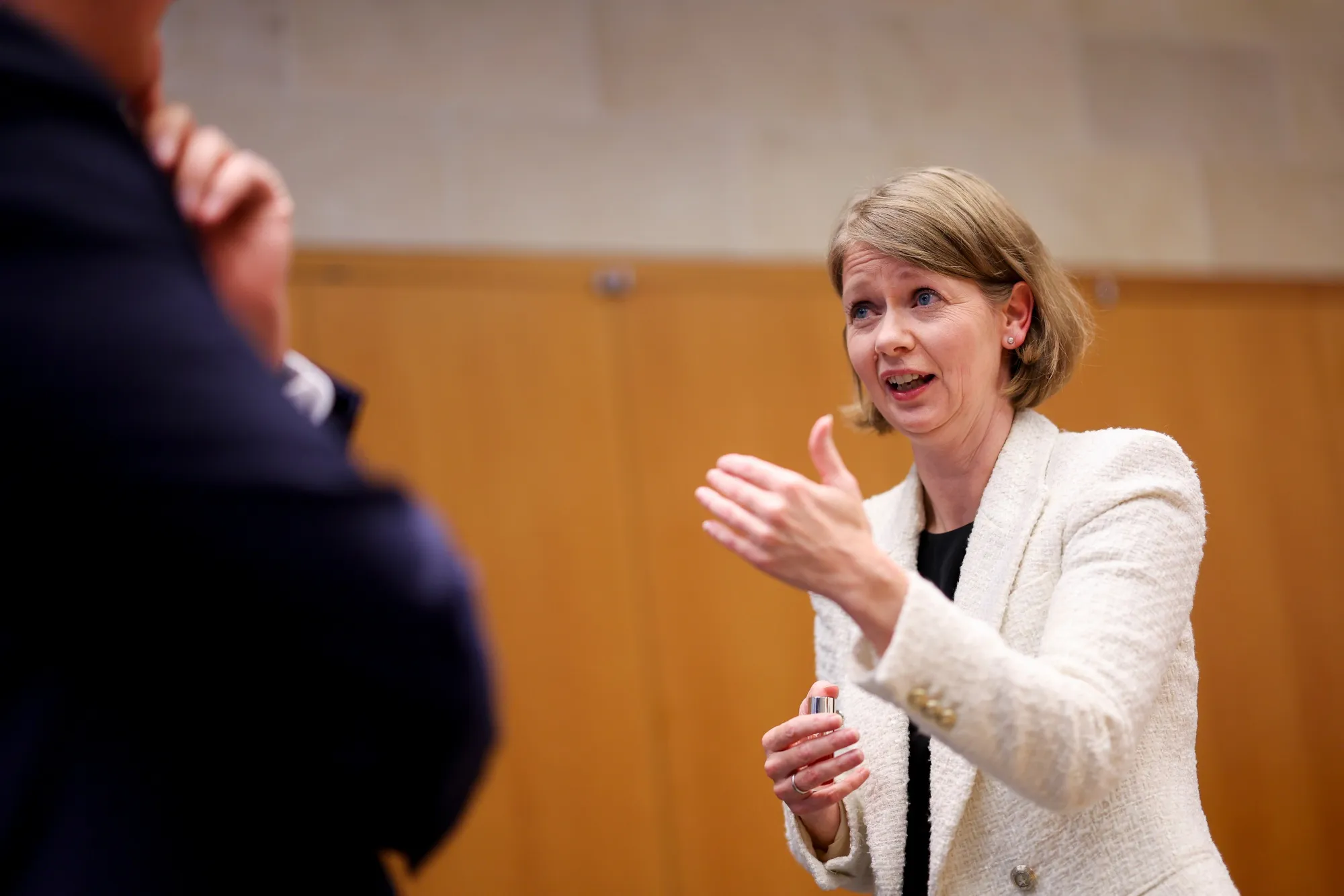 Norway’s Ailing Krone May Gain on Expected Tweaks to FX Reserves ...