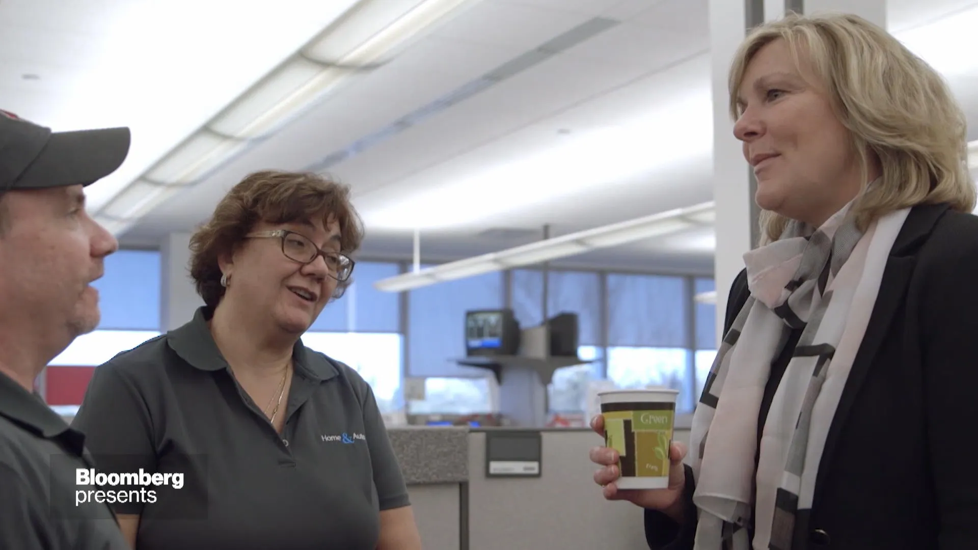 Watch What It's Like Having Lunch With the Progressive CEO - Bloomberg