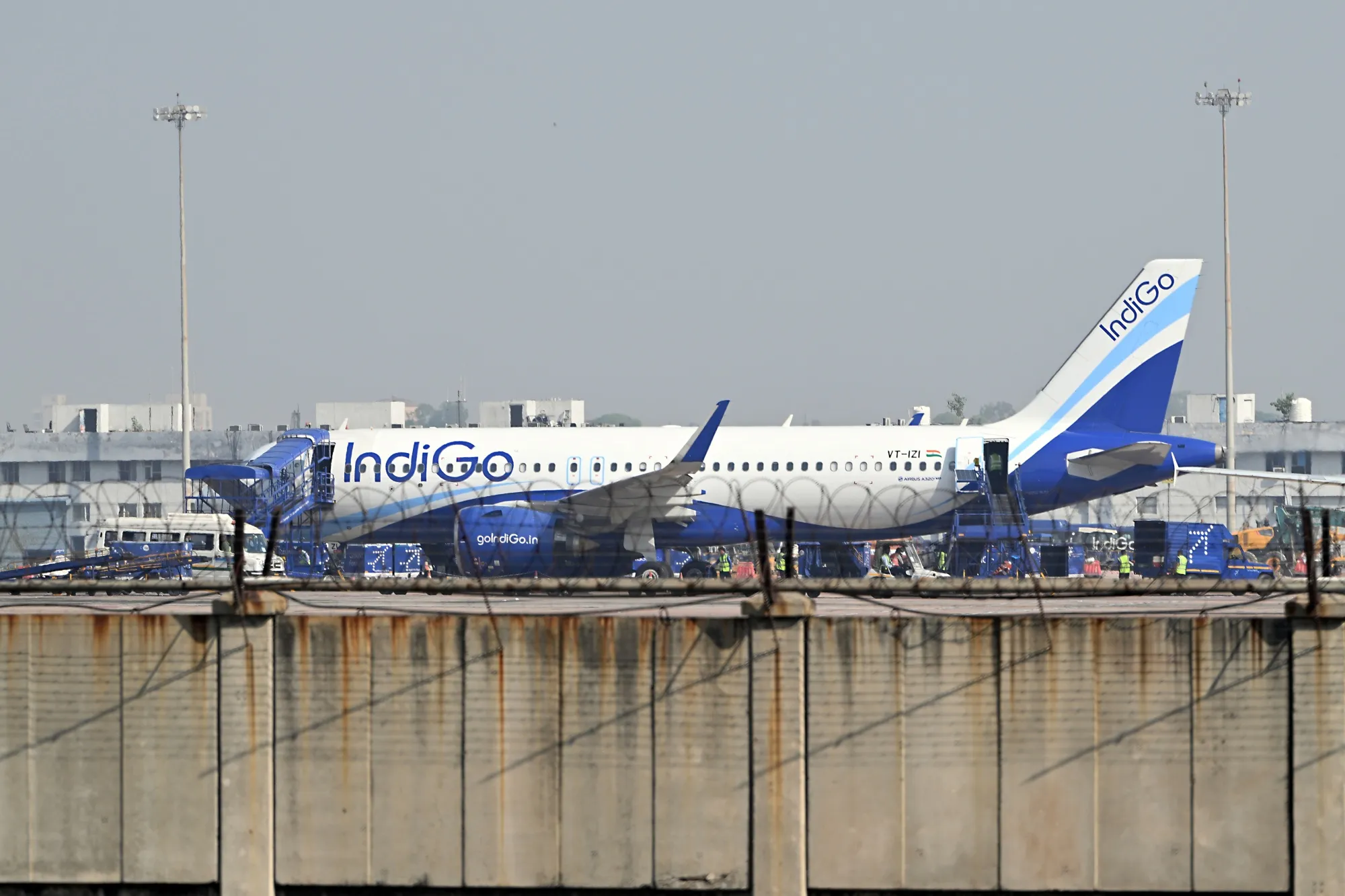 IndiGo Airlines Posts Surprise Loss Weighed by Fuel, Maintenance Costs ...