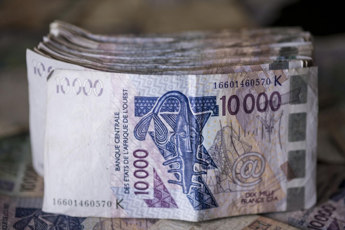 Senegal to Boost Wealth Fund, Cut Debt With Oil Income - Bloomberg