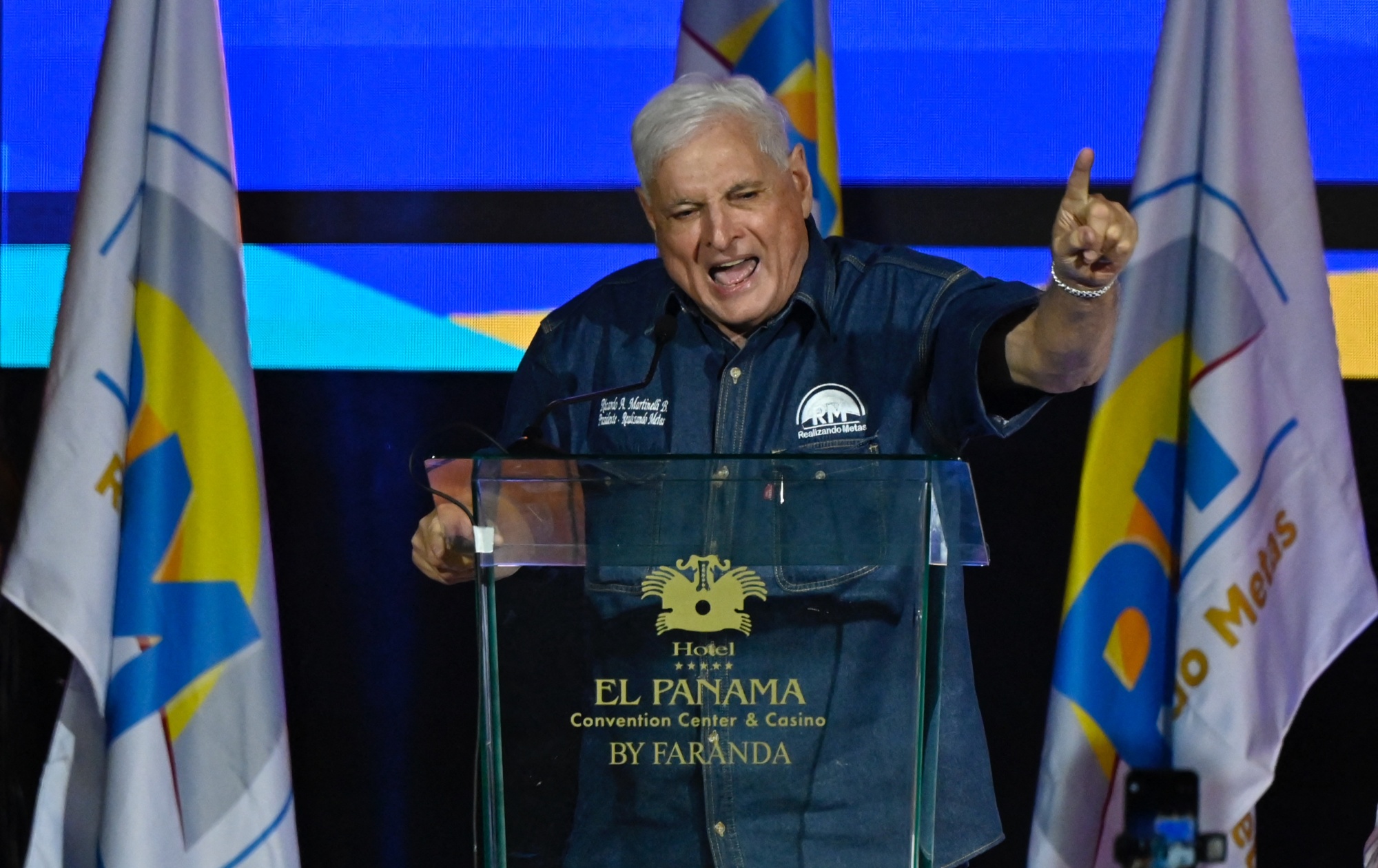 Panama Bars Martinelli From Running in Presidential Election - Bloomberg