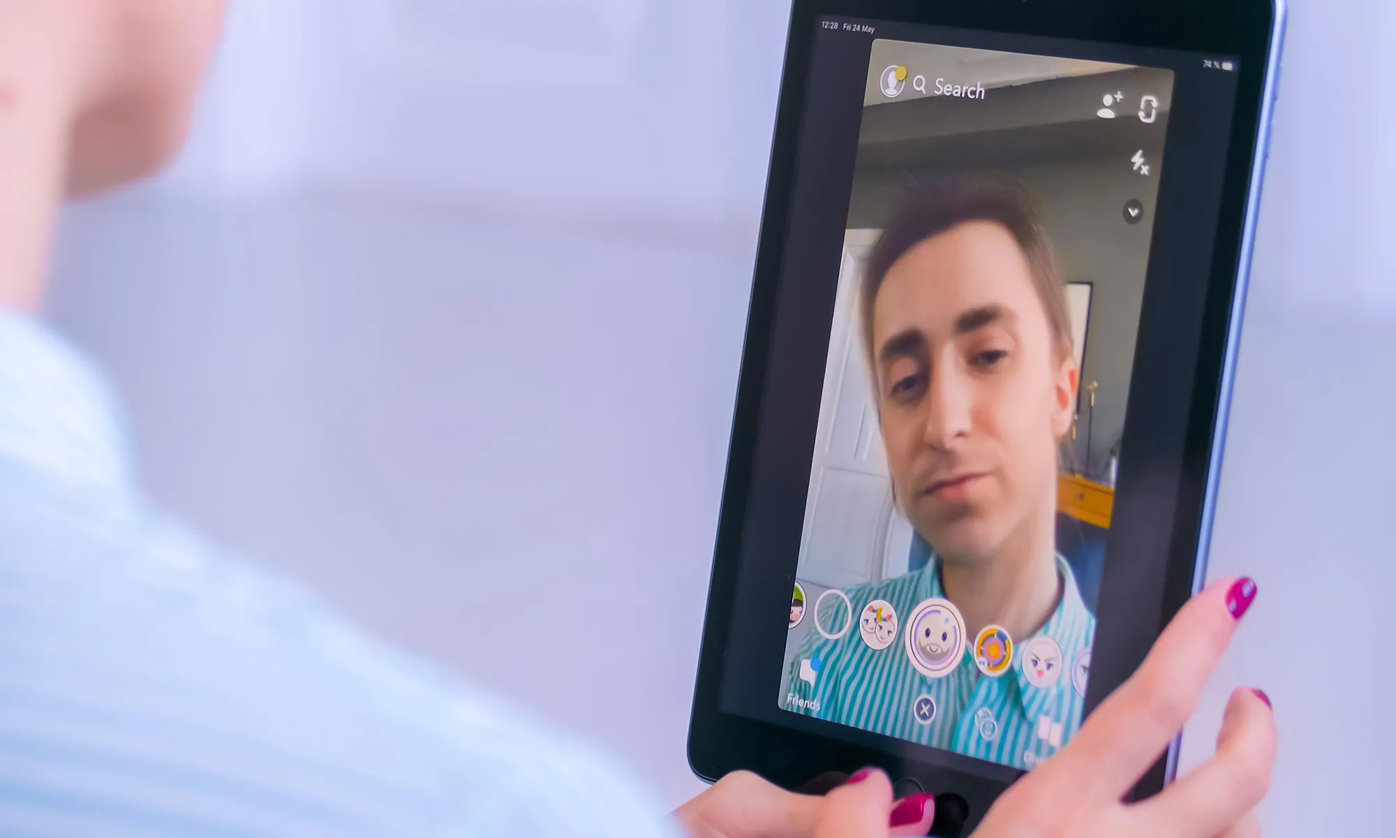 Snap’s Gender-Swap Filter Went Viral -- and So Did the Stock - Bloomberg