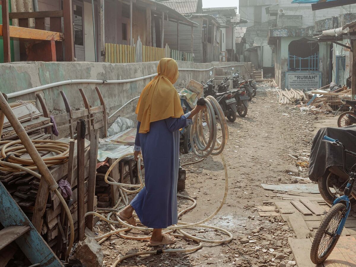 Jakarta, Indonesia’s Capital, Is Sinking Into the Sea. Can It Be Saved?