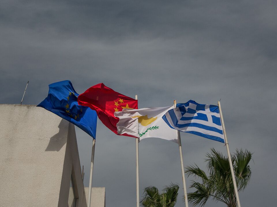 As Trump Baits China, Cyprus Lures Its Money - Bloomberg