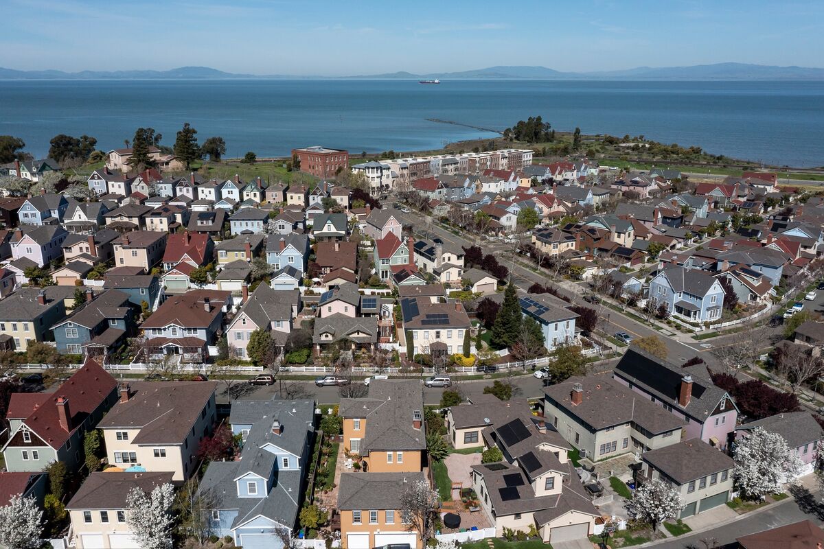 US Mortgage Rates Inch Higher, Sending 30-Year Average to 6.16% - Bloomberg