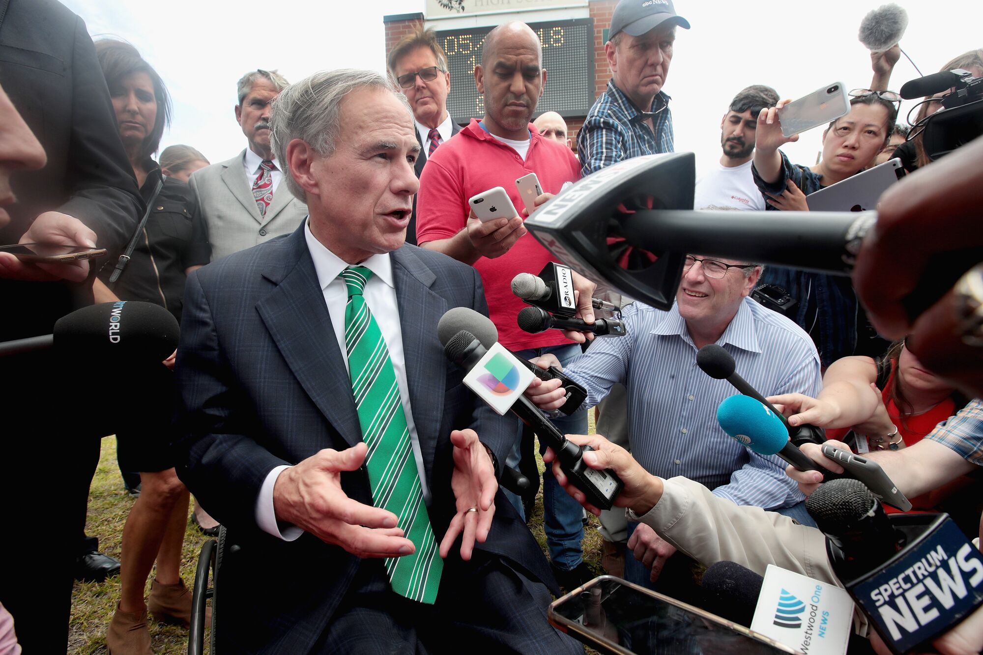 Texas Governor Favors Bans on Transgender College Athletes - Bloomberg