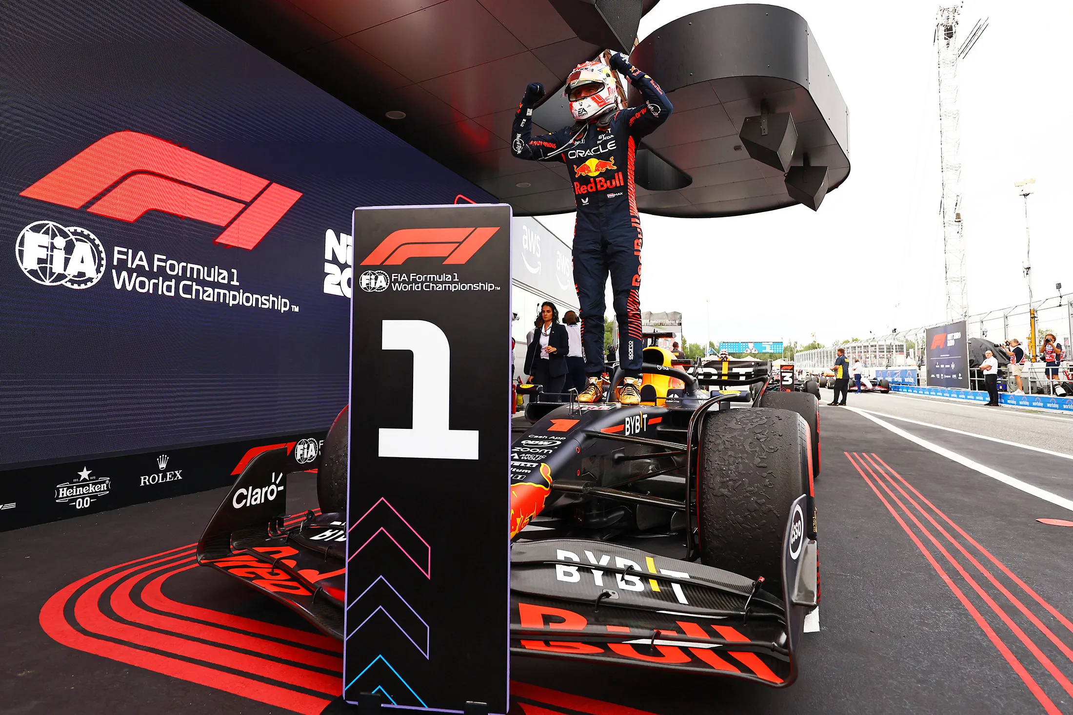 Verstappen wins Spanish GP from pole for 40th career victory - Bloomberg