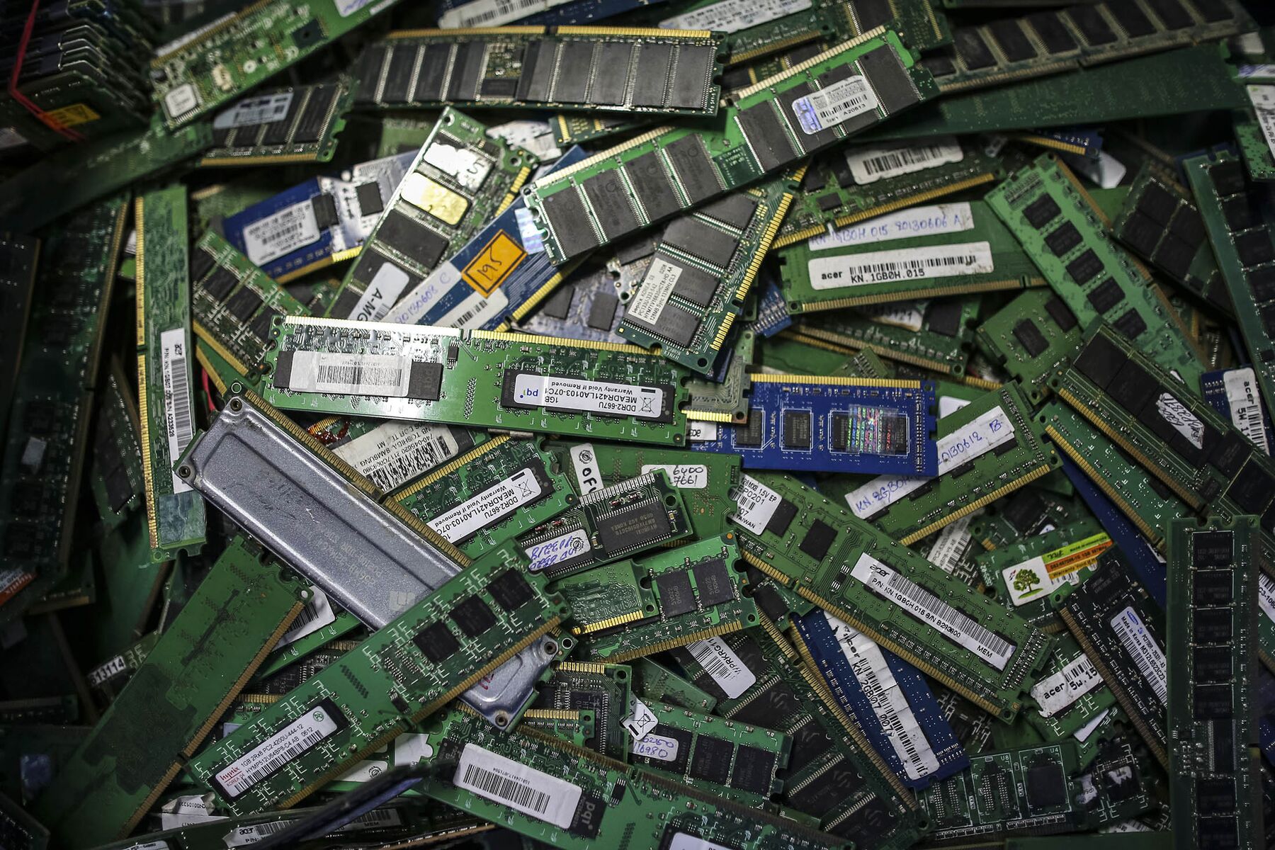 Google CEO Pichai Sees the End of Computers as Physical Devices - Bloomberg