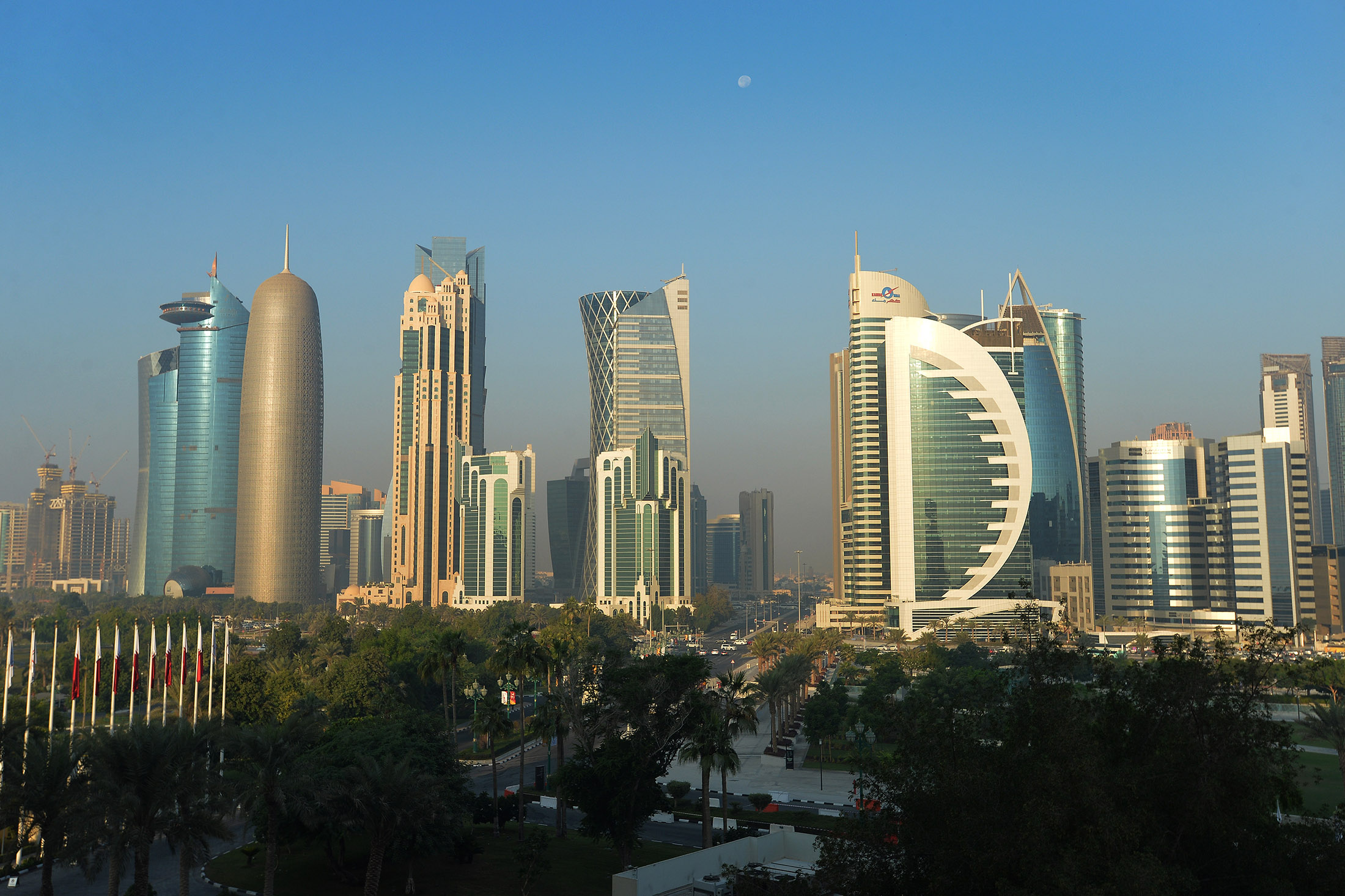 Mending Qatar Ties Won't Calm Investors Troubled by Saudi Shocks ...