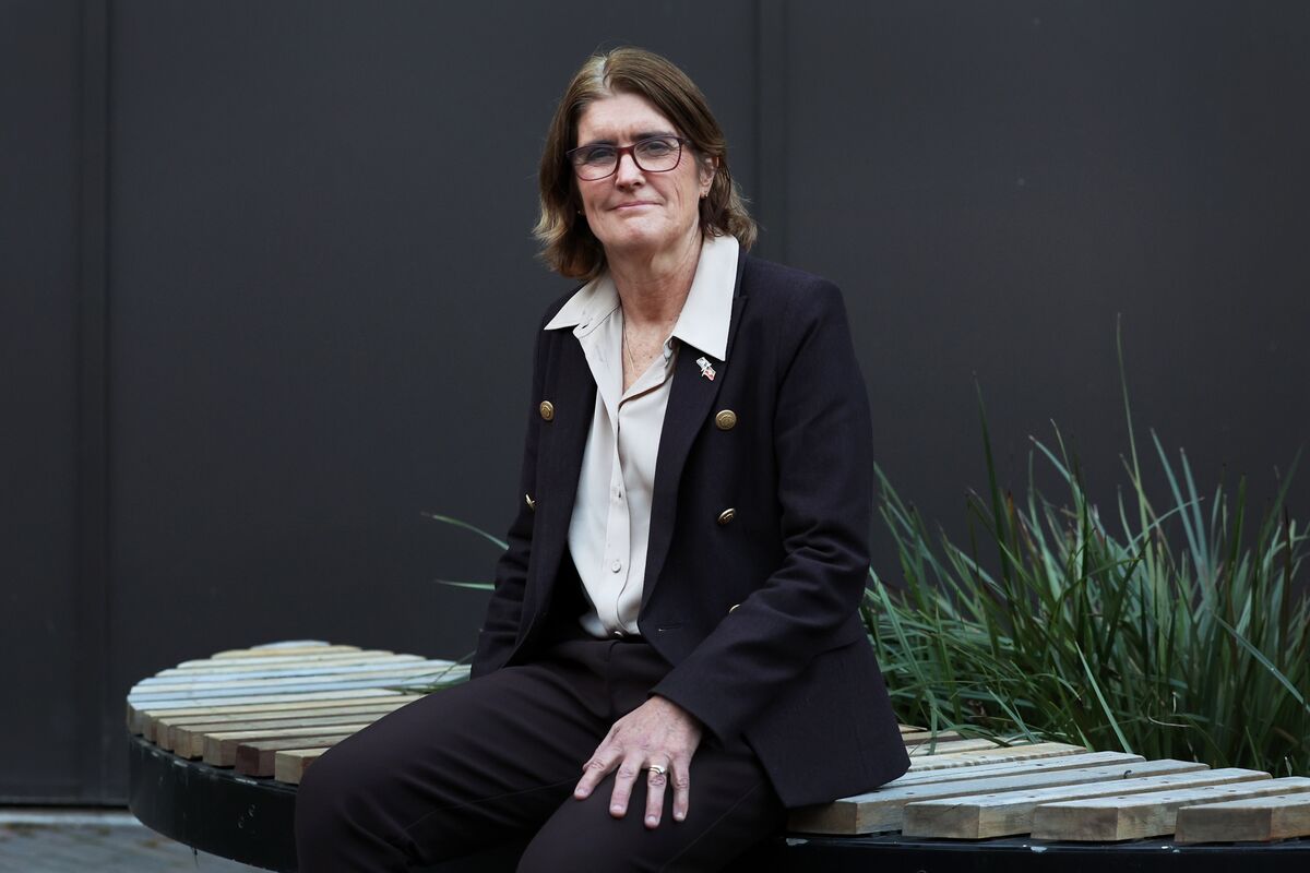Bullock Takes Helm at RBA With Communications Set for Early Test ...