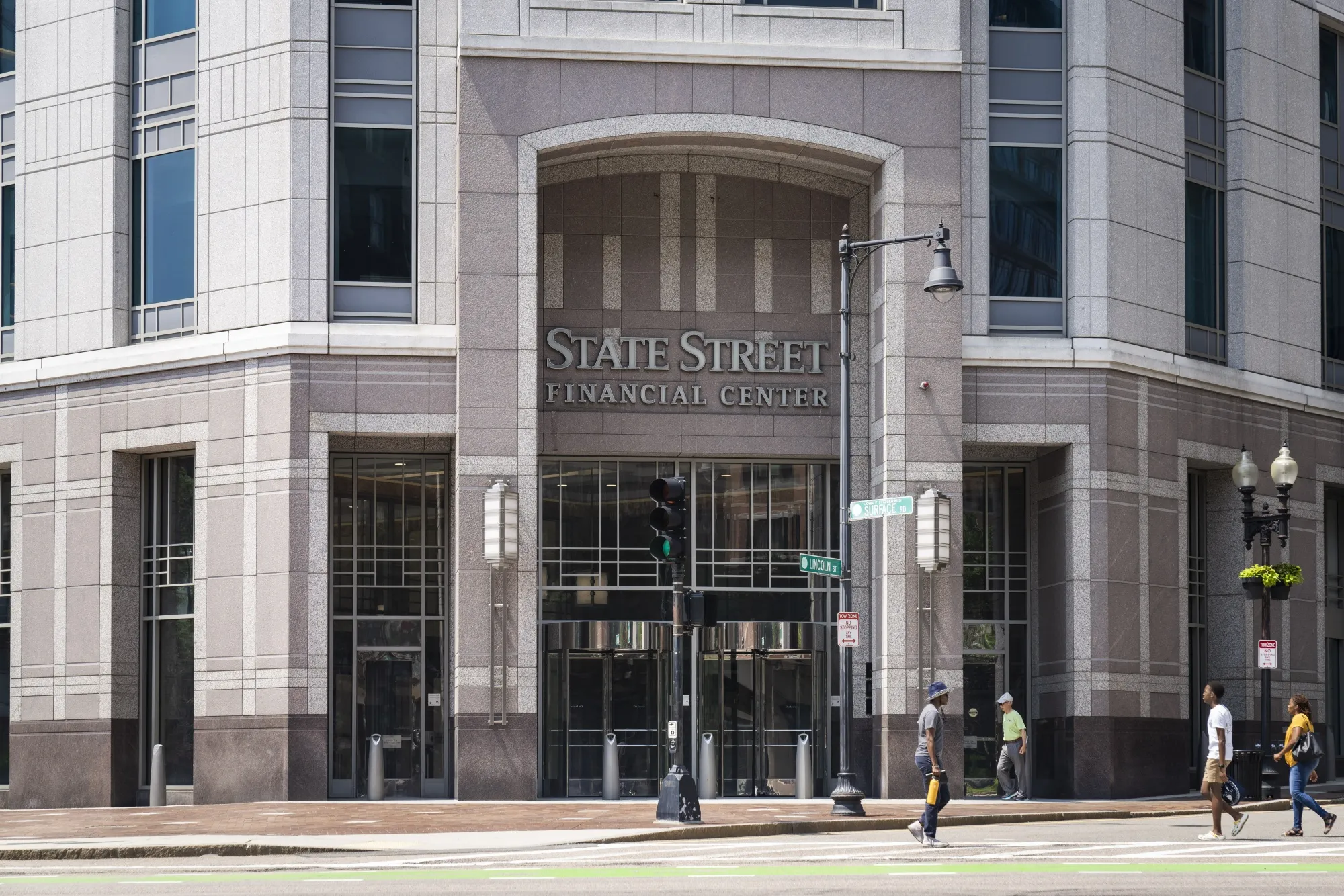State Street Takes Coller Capital Stake to Tap Secondaries Boom - Bloomberg