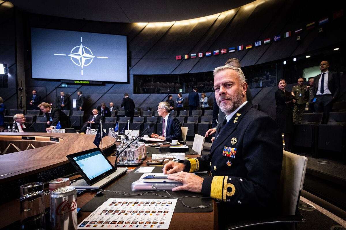 NATO’s Lessons From War in Ukraine: Stronger Air Defense and More Ammo ...