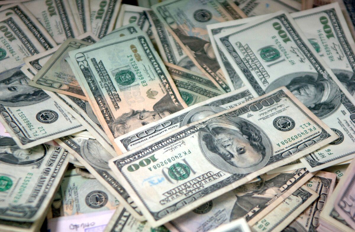 Money-Market Assets Hit Fresh Record High at $5.49 Trillion - Bloomberg