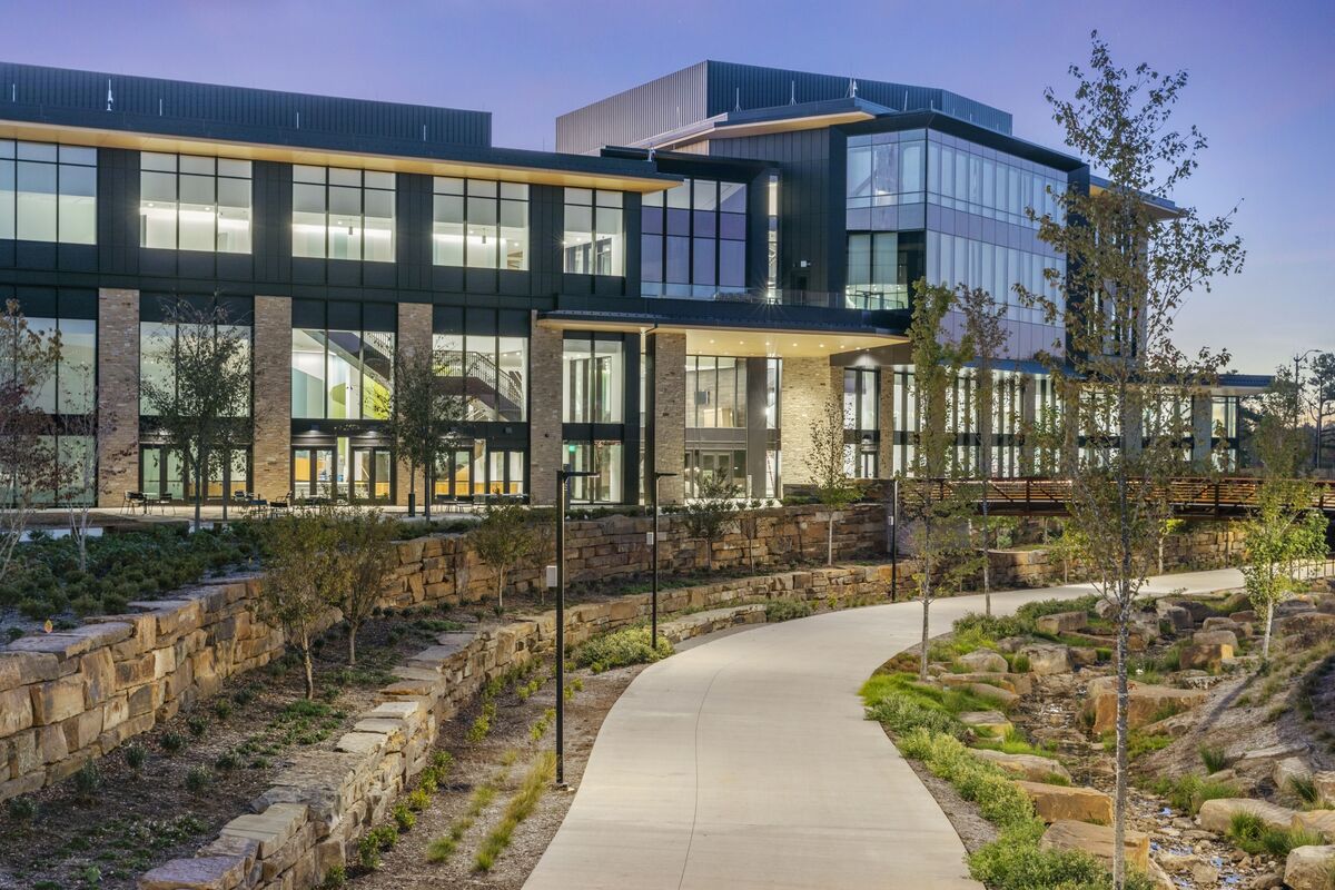 Walmart Unveils Sprawling New Headquarters in Bentonville, Arkansas ...