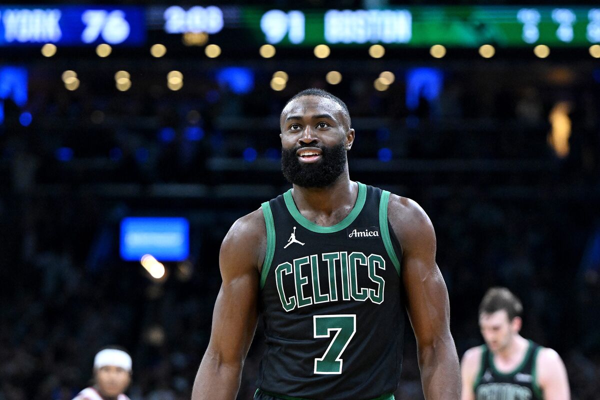 Jaylen Brown Calls for Player Equity as NBA Team Values Soar - Bloomberg
