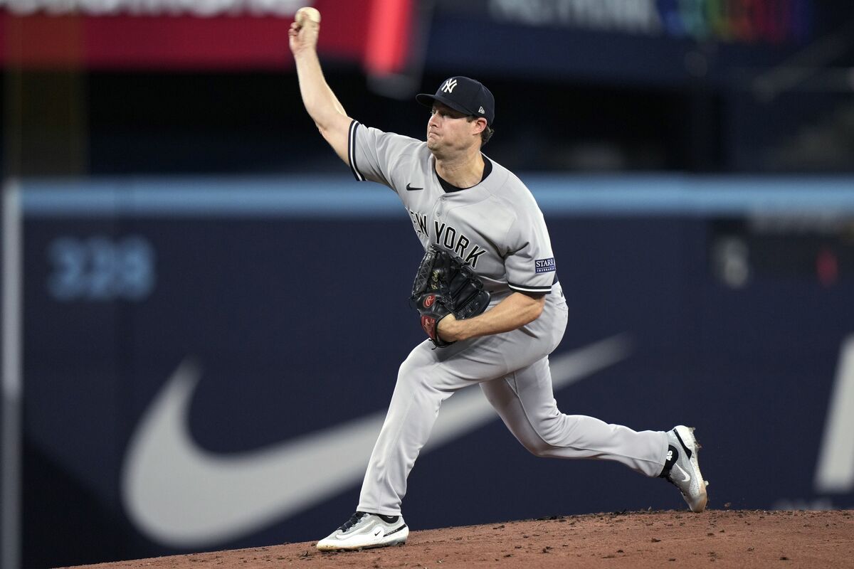 Cole pitches 2-hitter to near ERA title, Judge homers twice and Yankees ...