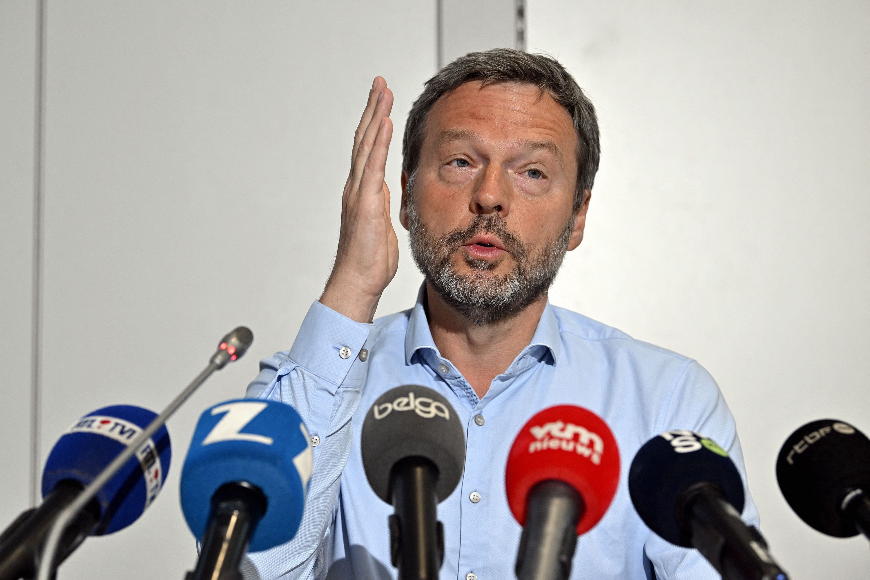 ECB、市場が過剰反応なら介入に「極めてオープン」－ウンシュ氏 - Bloomberg