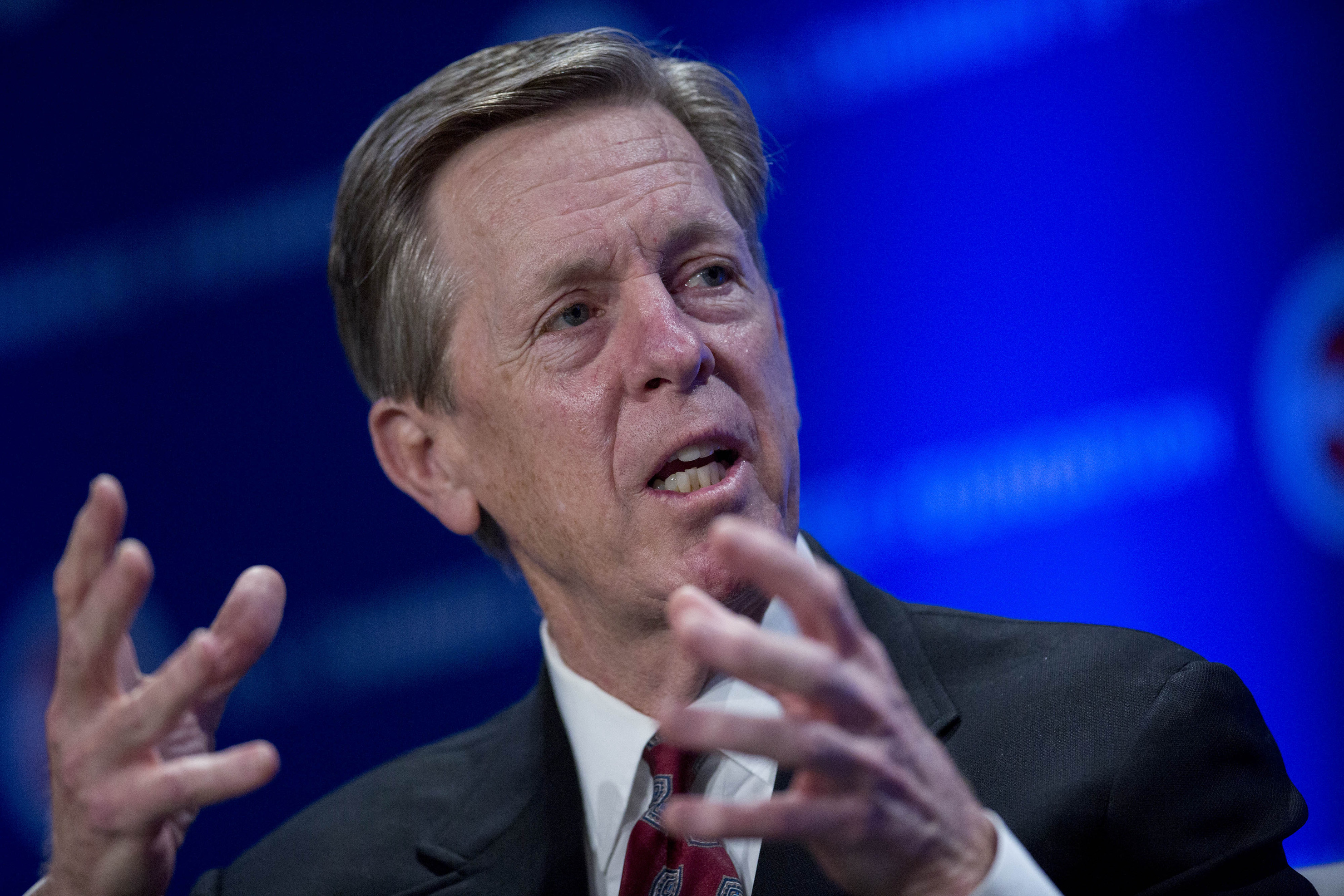 Allegiant (ALGT) CEO John Redmond Resigns, Replaced by Founder Maury ...